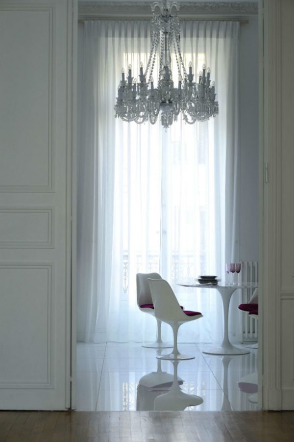 You’ll Love the Interiors of this Haussmann Style Apartment in Paris ...