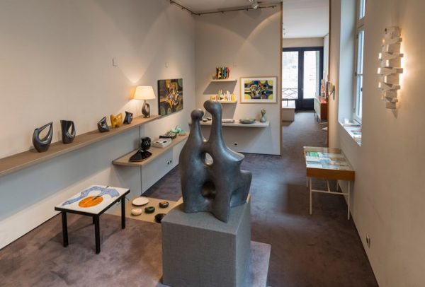 A Complete Guide Featuring 15 of the Best Art Galleries in Paris ...