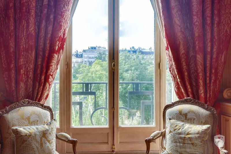 Remodel Your Home Interiors After this Quintessential Parisian Home ...